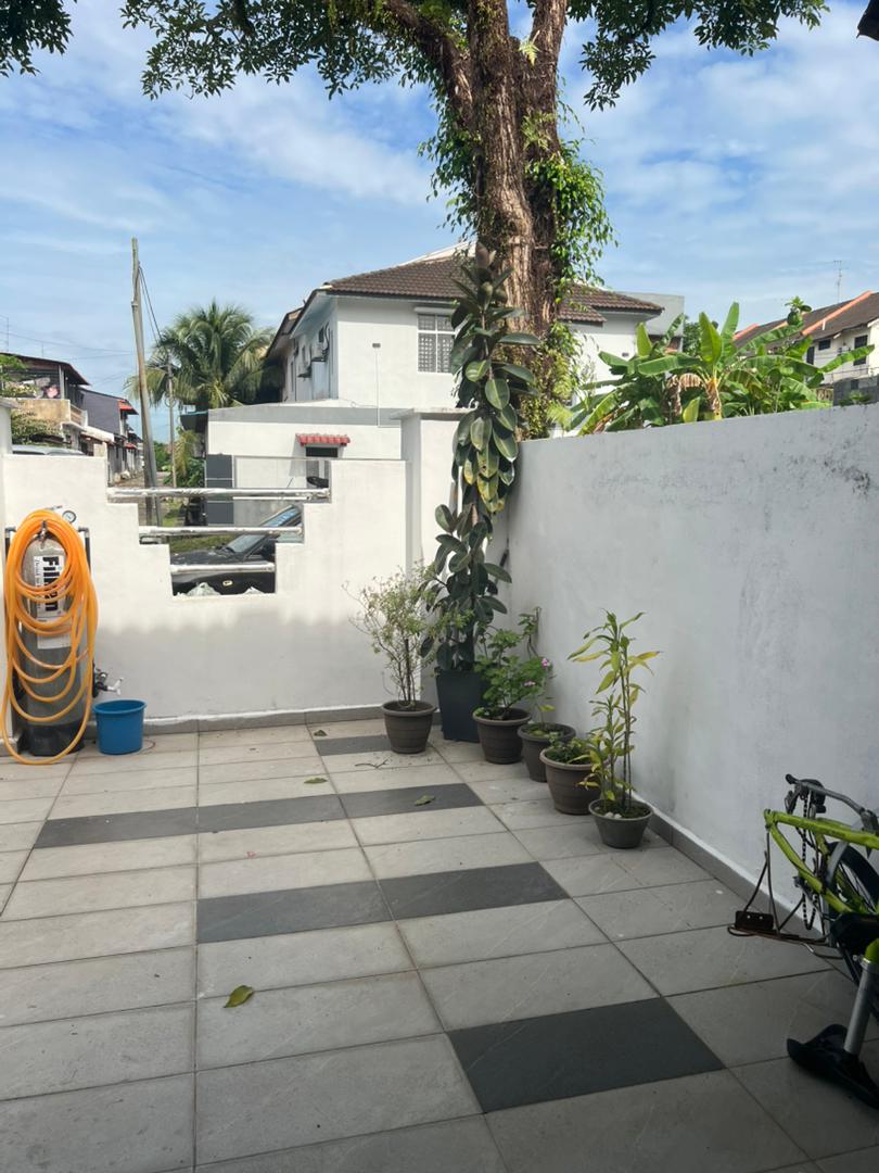 Double Storey Terrace Jalan Badik 5 | Wee Howe | PropHowe - Johor Bahru